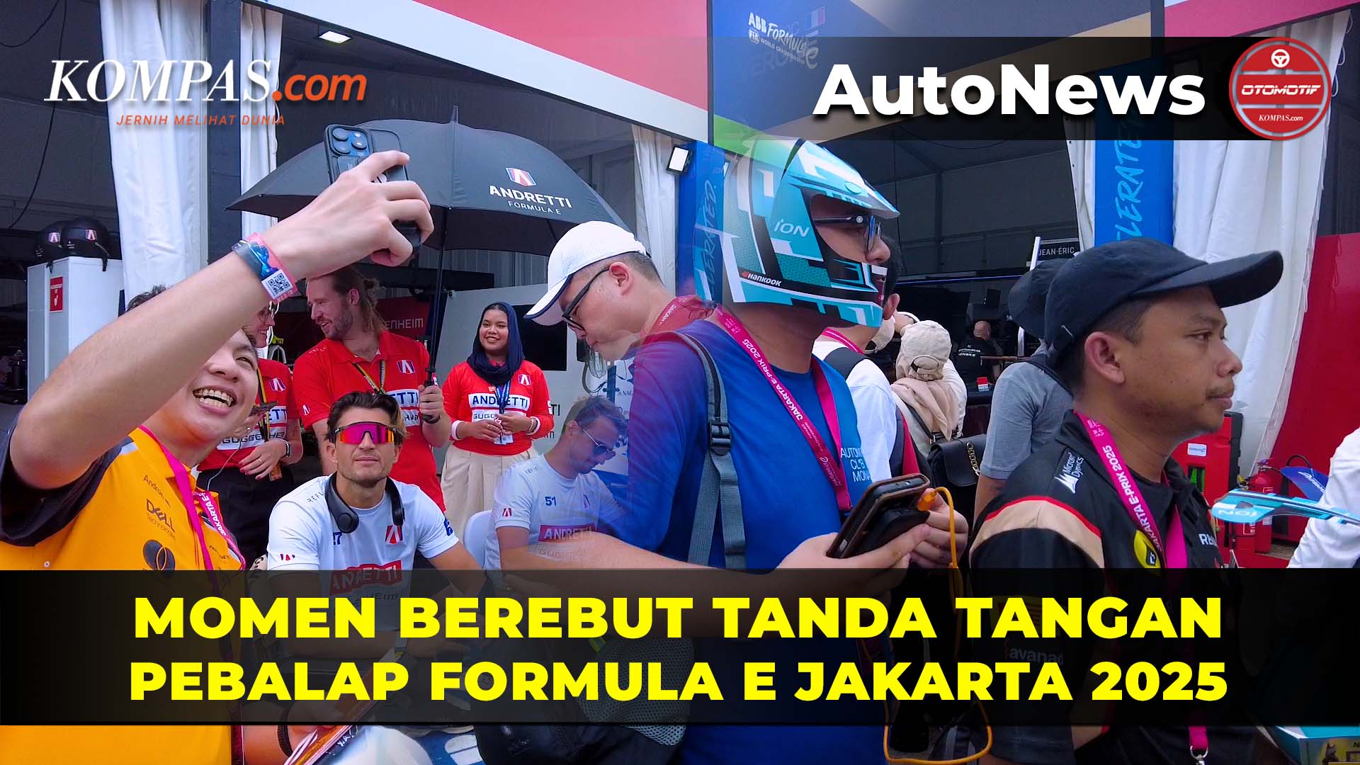 Antusias Penonton Ramaikan Pit Walk dan Fan Sign Formula E Jakarta 2025