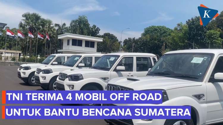 TNI Bawa Empat Mobil Off Road untuk Tangani Bencana di Sumatera