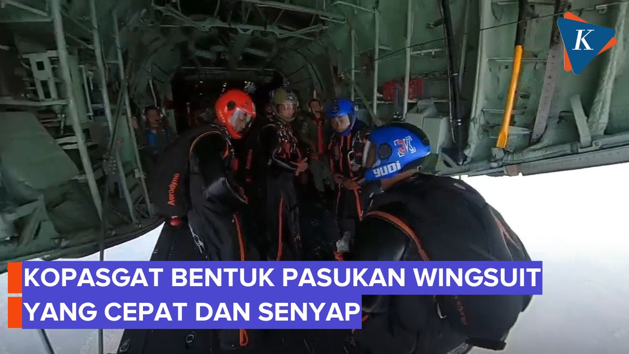 Video: Kopasgat TNI AU Bentuk Pasukan Wingsuit yang Makin Canggih