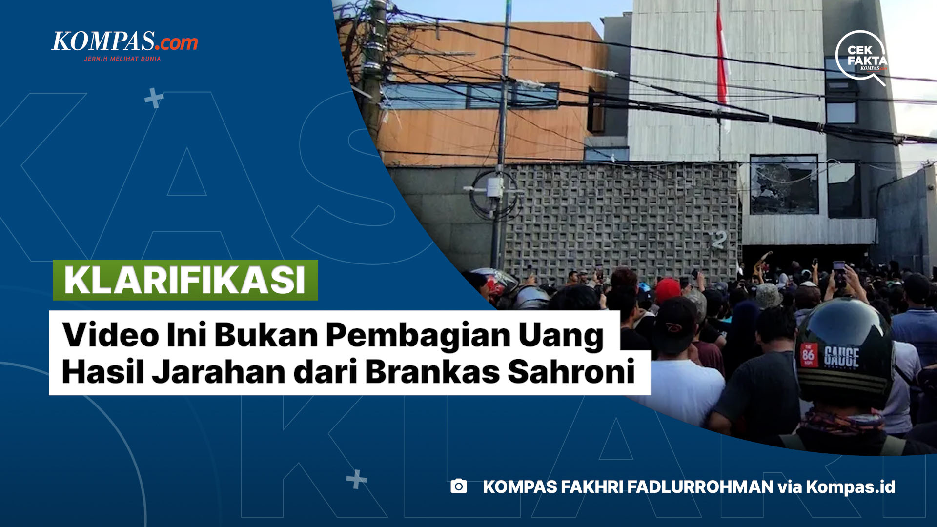[KLARIFIKASI] Video Ini Bukan Pembagian Uang Hasil Jarahan dari Brankas ...