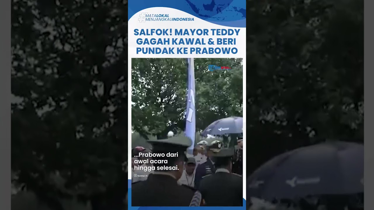 Video: Aksi Mayor Teddy Sigap Beri Pundaknya saat Prabowo Turun dari ...